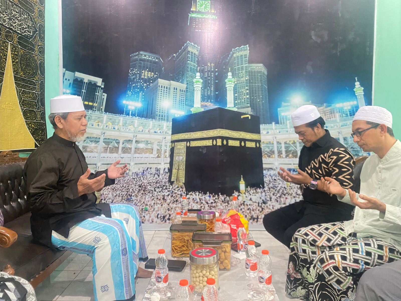 KH. Abdul Malik Dukung Penuh Gus Farkhan Evendi Sebagai Utusan Khusus ...